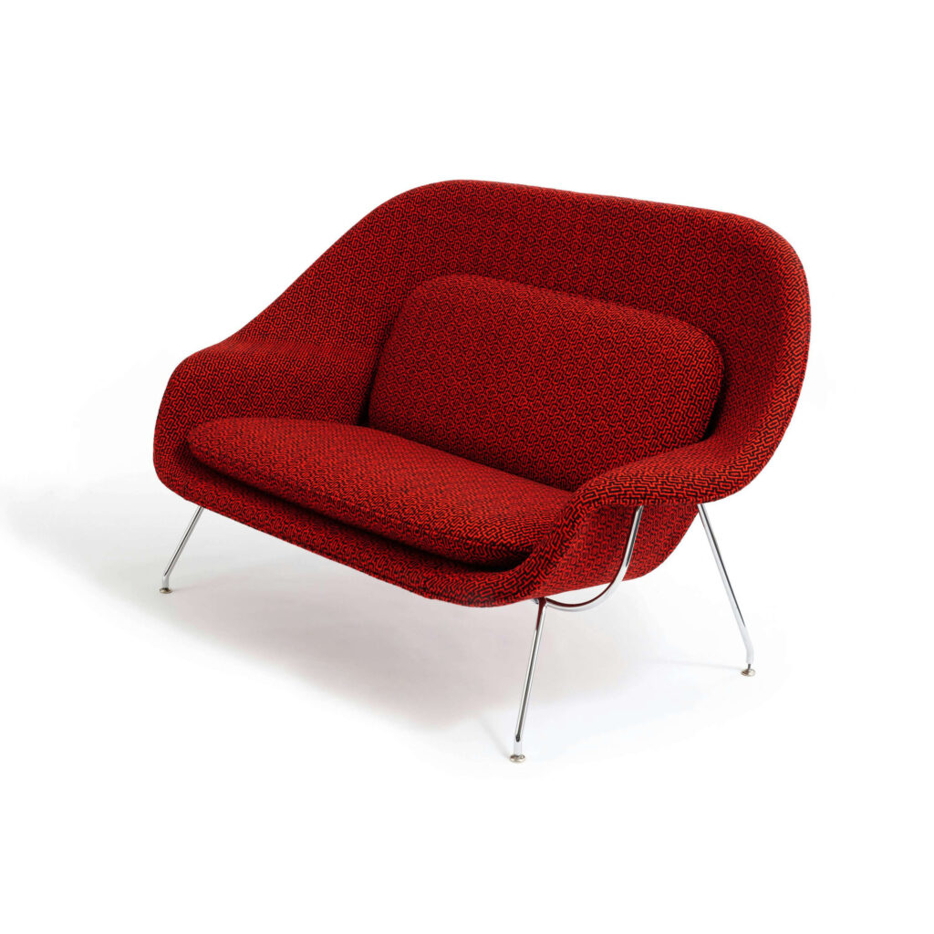 Authentic Womb Settee® Lounge Sofa | WorkArena