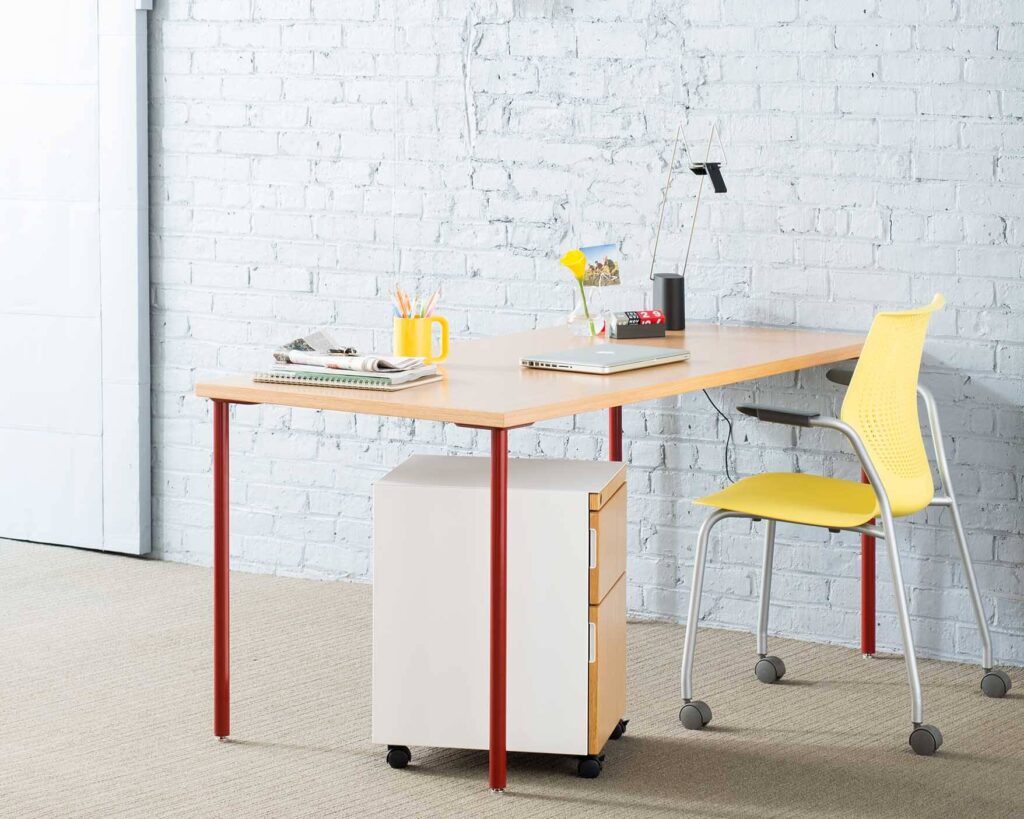 MultiGeneration™ Stacking Chair by Knoll | WorkArena